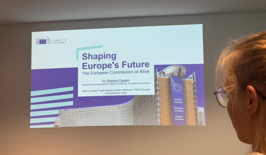 YMCA Youth Advocates at the European Commission - YMCA Europe